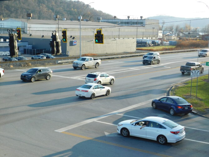 Heavy traffic predicted for holiday travel | News, Sports, Jobs - The ...